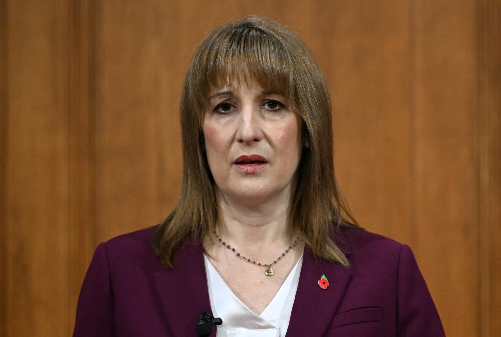 Rachel Reeves faces backlash at business awards as concerns over Budget ...