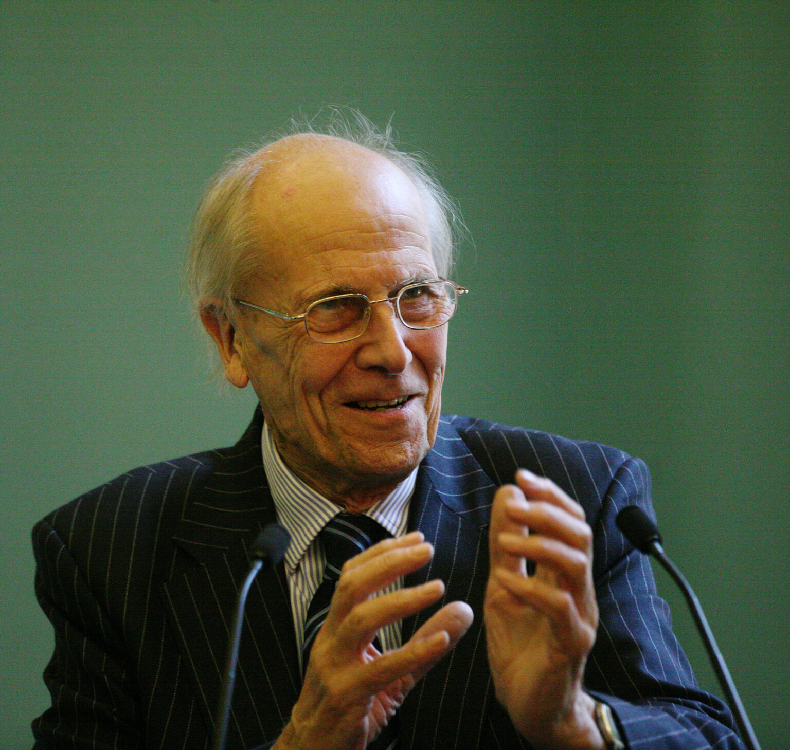 Lord Norman Tebbit leaves nearly £1.9 million to children in his will ...