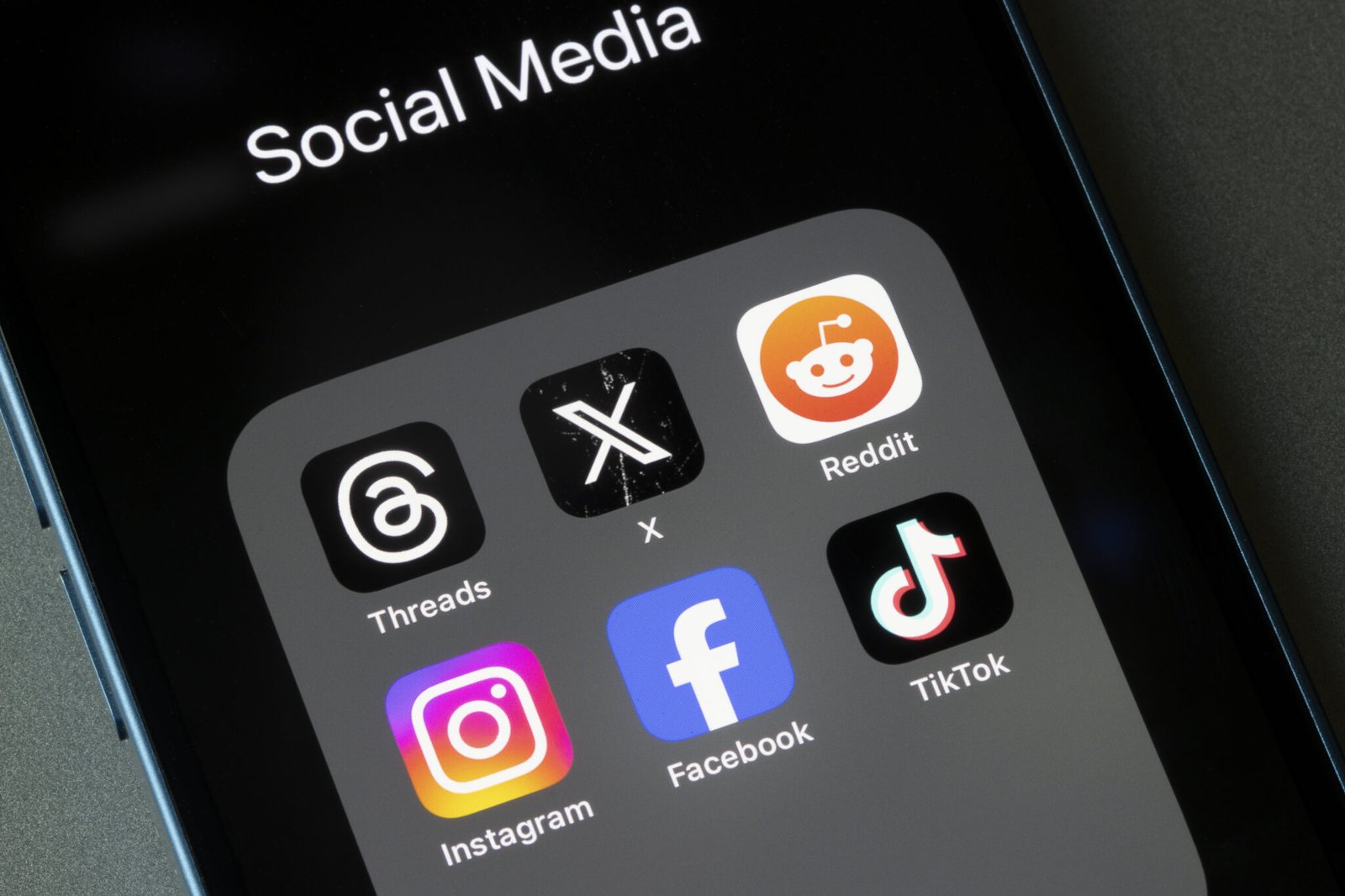 Social media companies to face legal obligation to remove revenge porn ...