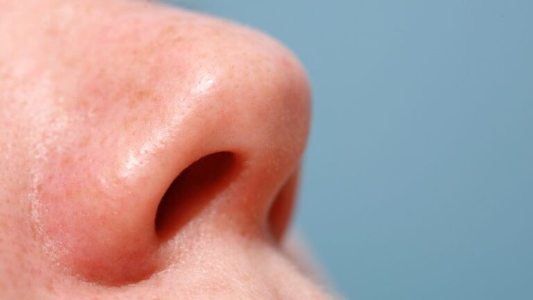 Understanding why we breathe primarily through one nostril at a time ...