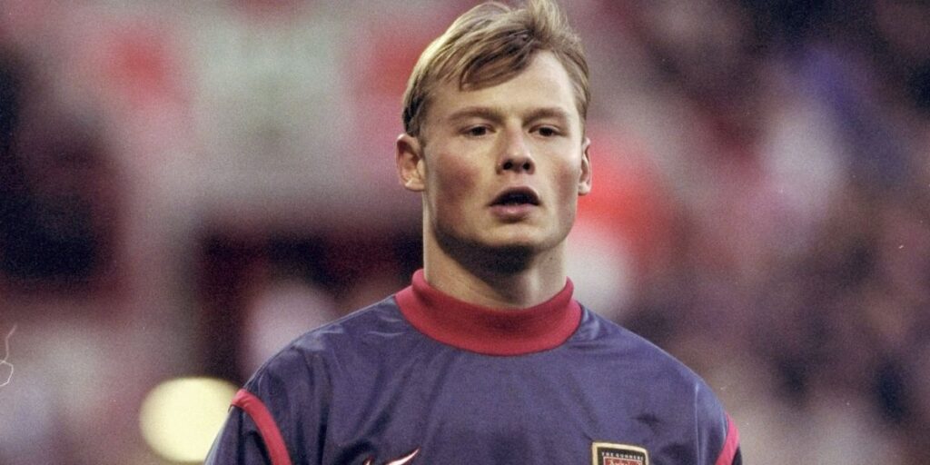 Former Arsenal goalkeeper Alexander Manninger dies in train collision ...