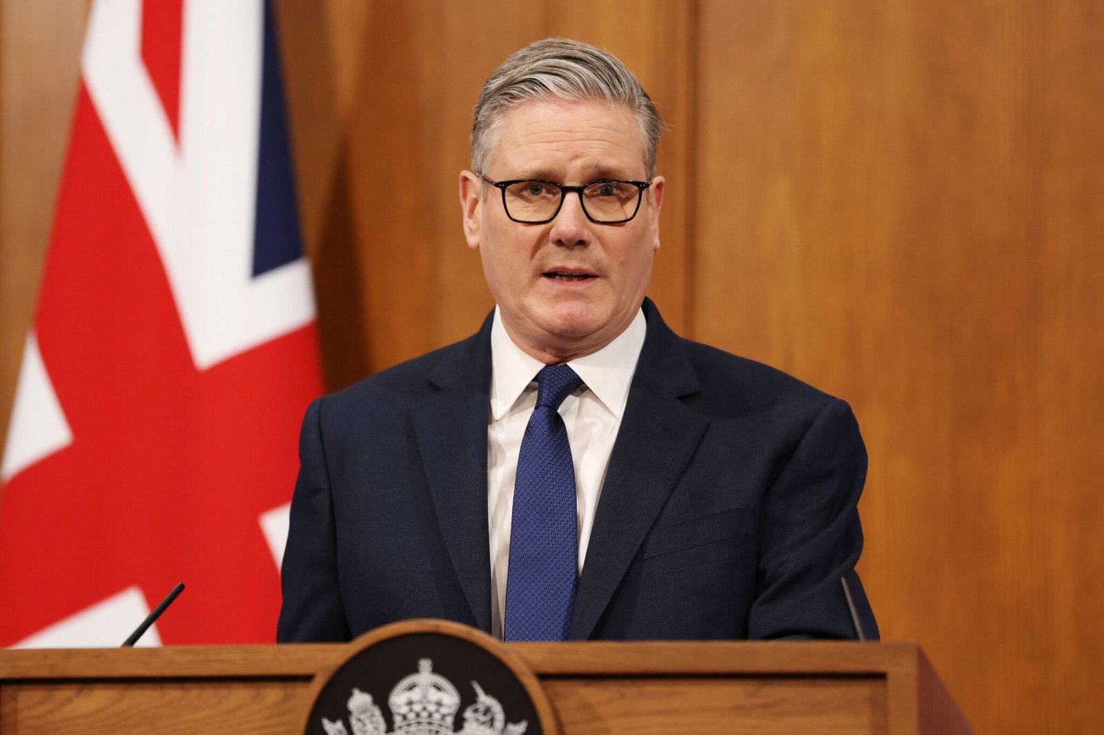Kemi Badenoch criticizes Keir Starmer for lacking a clear defence ...