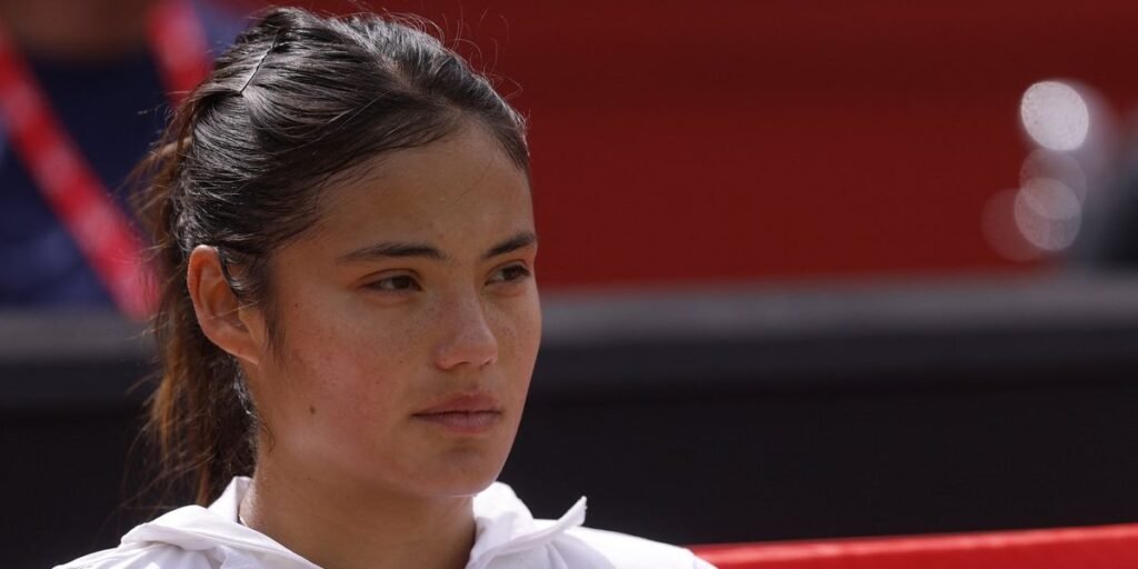 Emma Raducanu earns confidence boost for Wimbledon after strong Queen’s ...