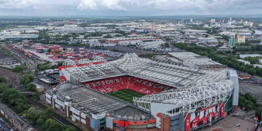 Manchester United secures land for £2 billion stadium project to expand ...